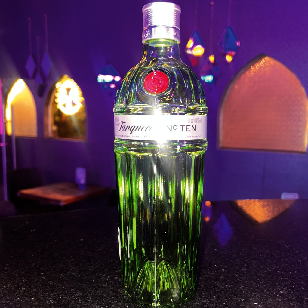 Tanqueray teen – Bar Santa Isabel
